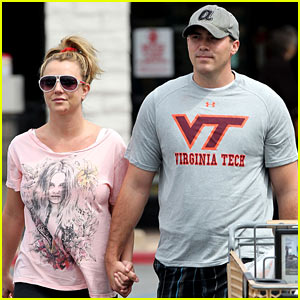 Britney Spears & David Lucado Hold Hands at Vons! | Britney Spears ...