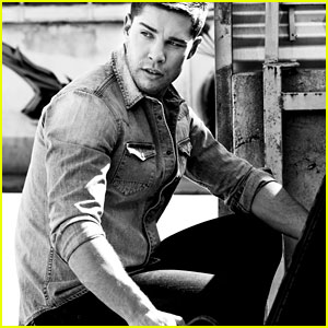 Dean Geyer Photo Shoot – JustJared.com Exclusive! | Dean Geyer ...