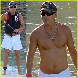 Bruce Springsteen Goes Shirtless, Shows Off Fit Body in Spain | Bruce ...