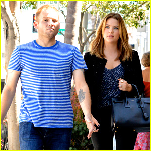Ashley Benson Grabs Lunch with Manager Thor Bradwell | Ashley Benson ...