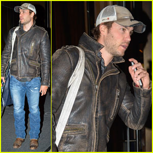 Taylor Kitsch Lands Lead in Upcoming Thriller ‘Exit 147′ | Taylor ...