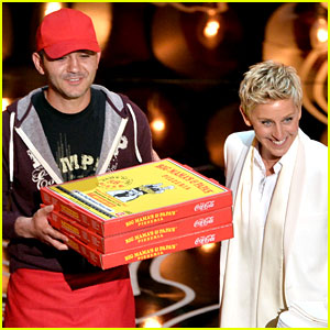 Ellen DeGeneres Serves Pizza to Celebs at Oscars 2014 (Video) | 2014 ...