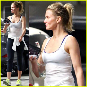 Cameron Diaz Displays Her Super Fit Physique in Tight Workout Gear ...