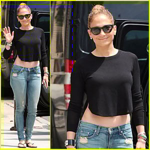 Jennifer Lopez’s Bare Midriff Is A Sight To See in NYC! | Jennifer ...