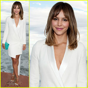 Katharine McPhee Dresses to Impress at Just Jared x REVOLVE Dinner in ...
