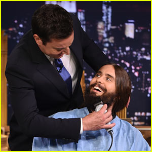 Jimmy Fallon Shaves Jared Leto’s Beard on ‘The Tonight Show’! | Jared ...