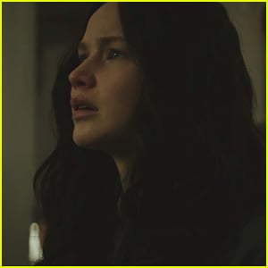 Jennifer Lawrence’s Katniss Makes Tearful Realization in New ...