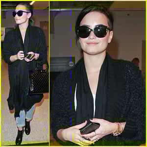 Demi Lovato Slams Report She’s Selling a Home | Demi Lovato : Just ...