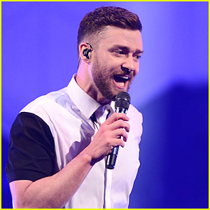 Justin Timberlake Shows His Emotional Side After Accepting Young Fan’s ...