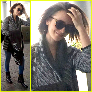 Lily Collins & Mom Jill Jet Off For Holiday Season | Lily Collins ...