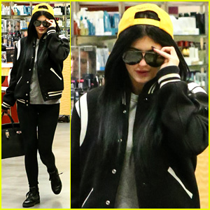 Kylie Jenner: I Didn’t Cry on Camera During My Parents’ Divorce | Kylie ...