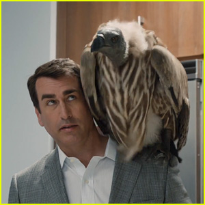 T-Mobile Super Bowl 2015 Commercial: Rob Riggle Carries a Data Vulture ...
