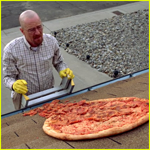 Showrunner Vince Gilligan Urges Fans to Stop Throwing Pizza on ...