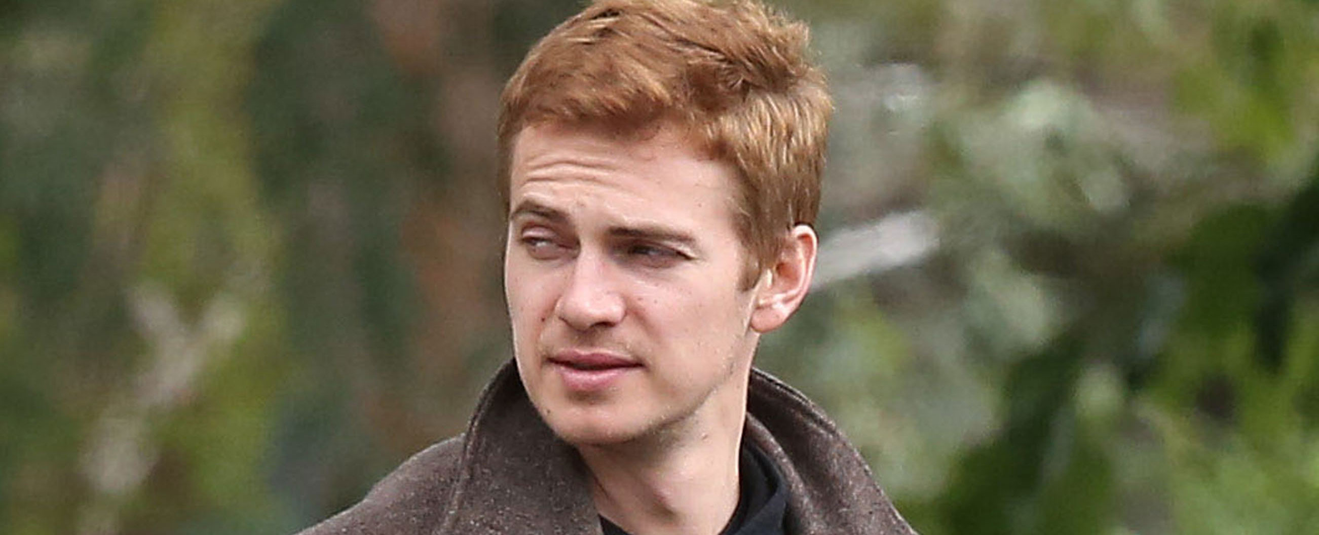 Hayden Christensen Takes a Break From Work to Hang With Friends ...
