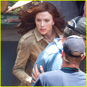 Scarlett Johansson Performs Motorcycle Stunt for ‘Captain America ...