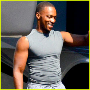 Anthony Mackie’s Buff Biceps Take Over ‘Captain America’ Set | Anthony ...