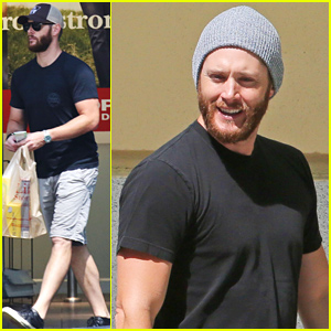 Jensen Ackles Is Still Sporting His ‘Supernatural’ Hiatus Beard ...