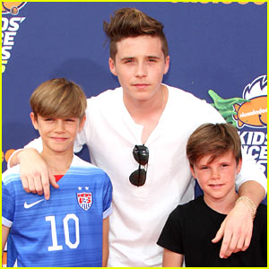 Brooklyn Beckham Walks Kids’ Choice Carpet with His Bros! | 2015 Kids ...