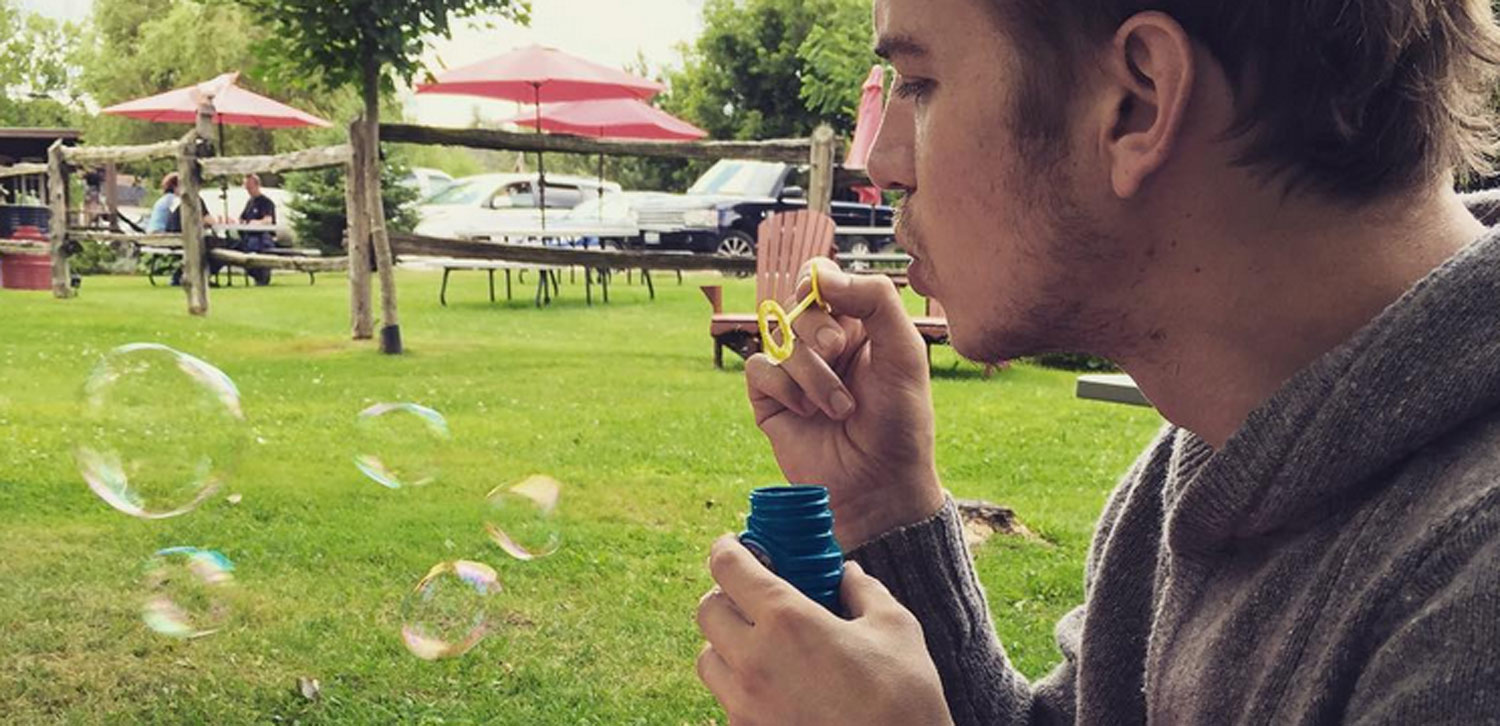 Hayden Christensen Blows Bubbles with Daughter Briar Rose! | Briar ...