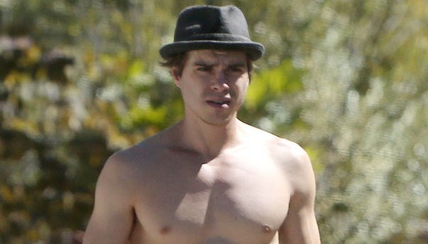 Boy Meets World’s Matthew Lawrence Proves He’s Still a Heartthrob with ...