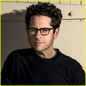 J.J. Abrams Talks ‘Star Wars: The Force Awakens’ & Episode VIII | JJ ...