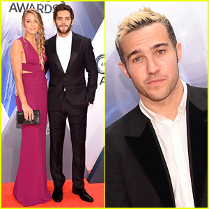 Thomas Rhett & Wife Lauren Gregory Hit the CMA Awards 2015 | 2015 CMA ...