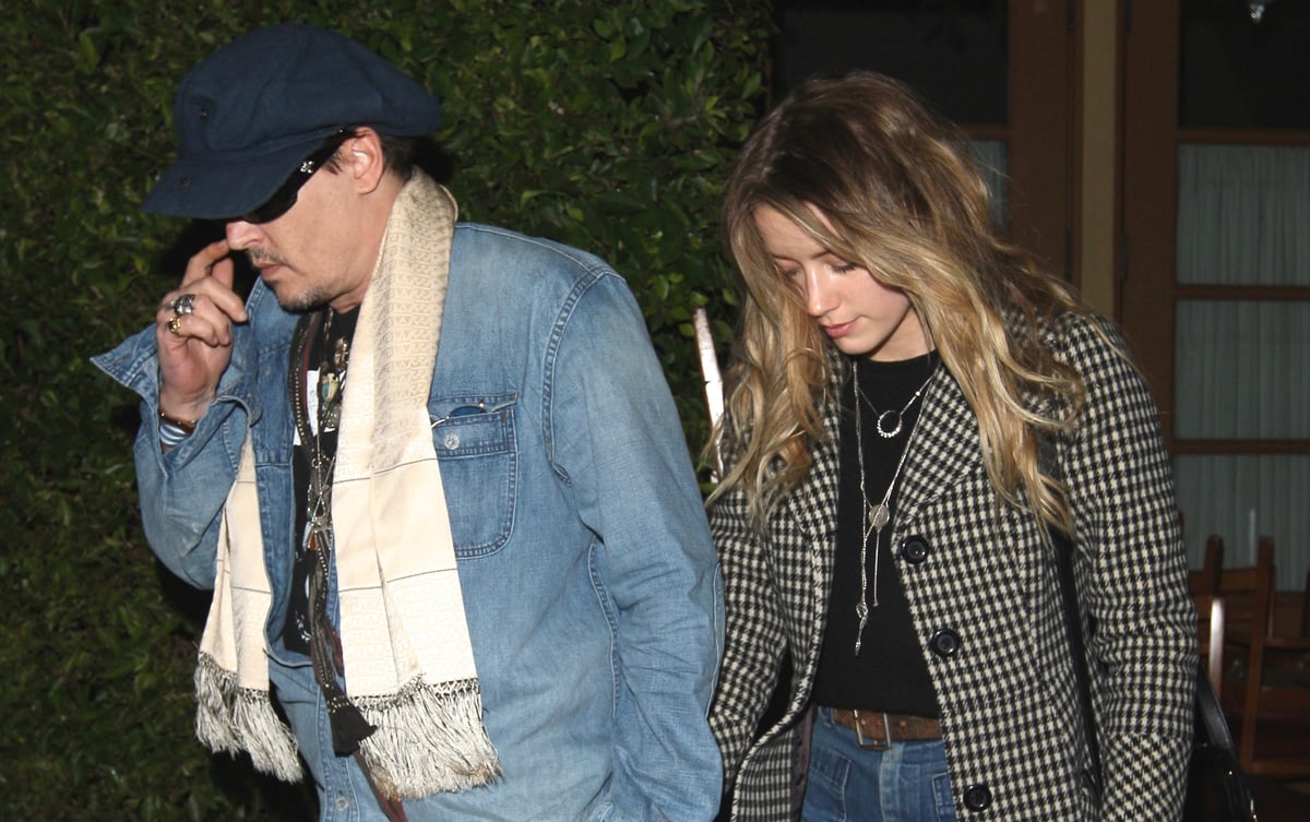 Johnny Depp & Amber Heard Go on a Dinner Date Amid Dog Smuggling Court ...