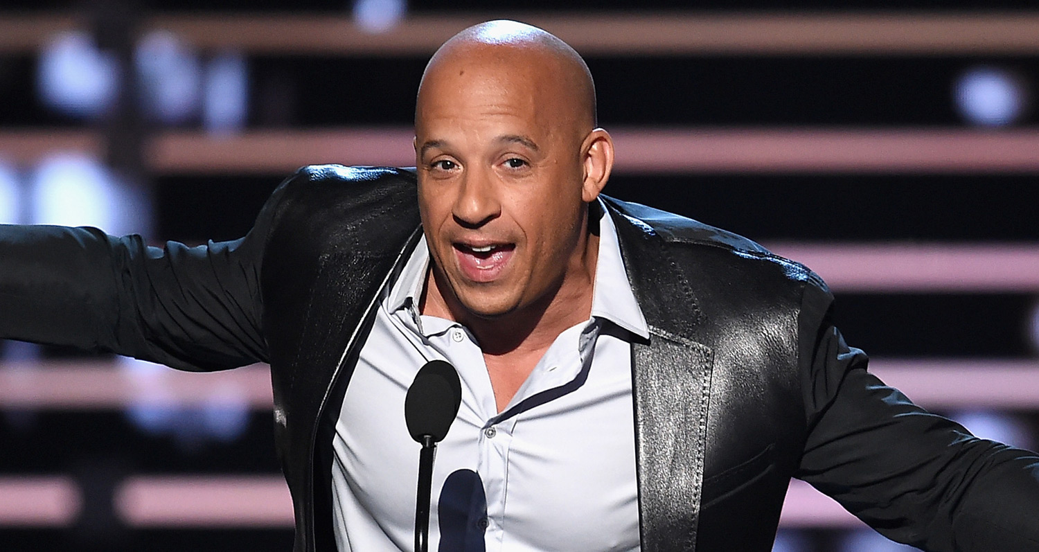 Vin Diesel Sings ‘See You Again’ Live at People’s Choice Awards 2016 ...