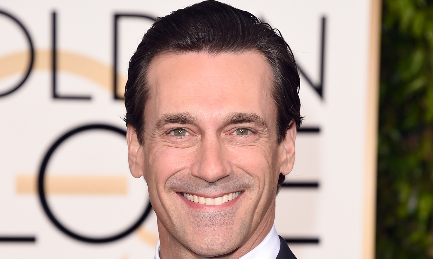 Jon Hamm Wins His Final Golden Globe for ‘Mad Men’ Role! | 2016 Golden ...