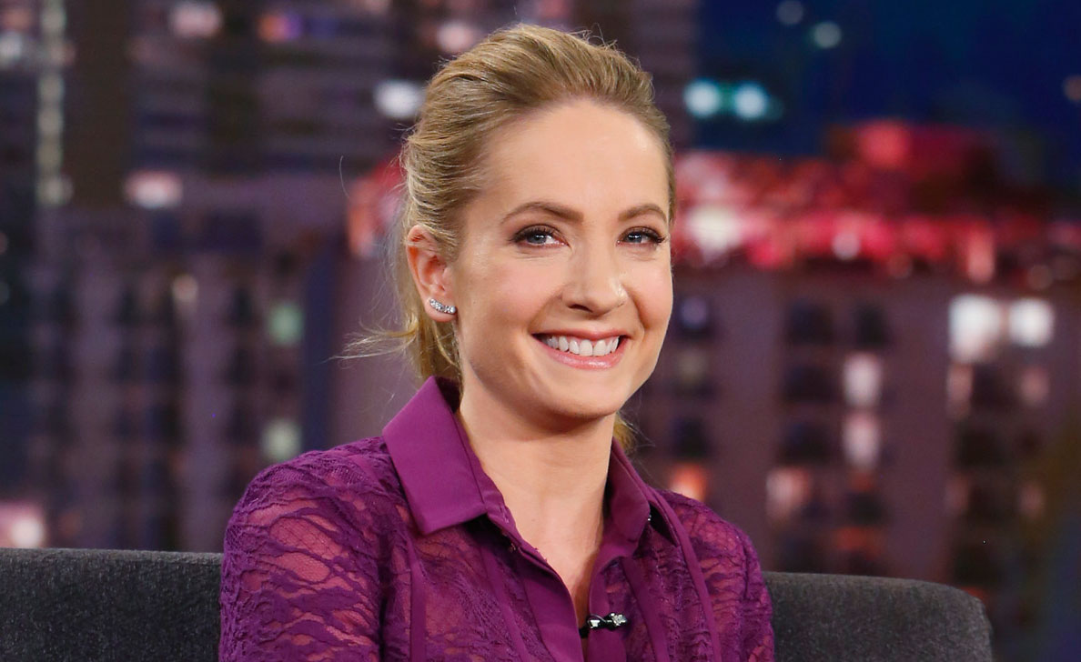 Downton Abbey’s Joanne Froggatt Once Had Sheeps as Pets | Jimmy Kimmel, Joanne Froggatt : Just ...