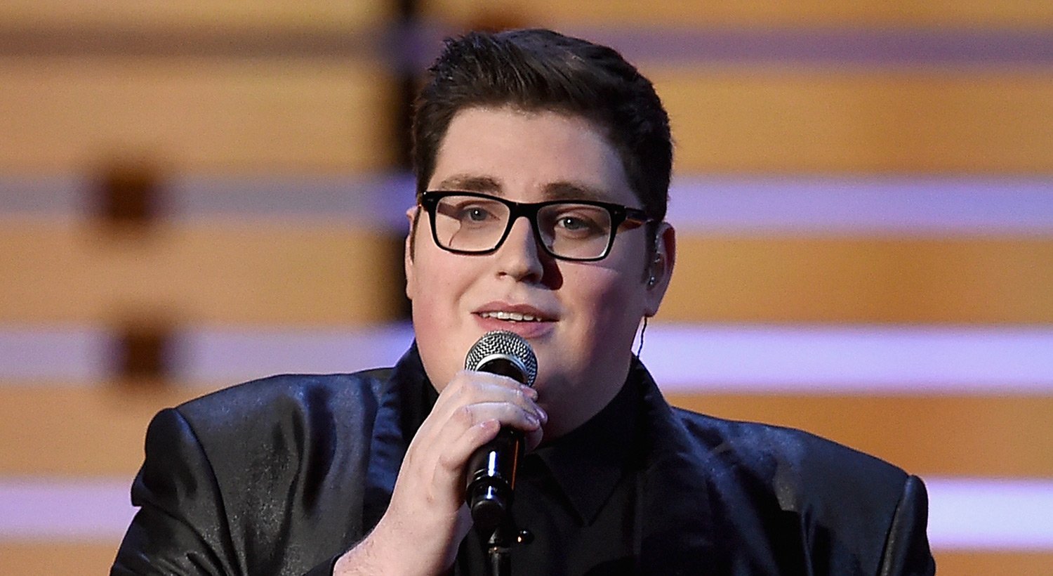 The Voice’s Jordan Smith Performs ‘You Are So Beautiful’ at People’s ...