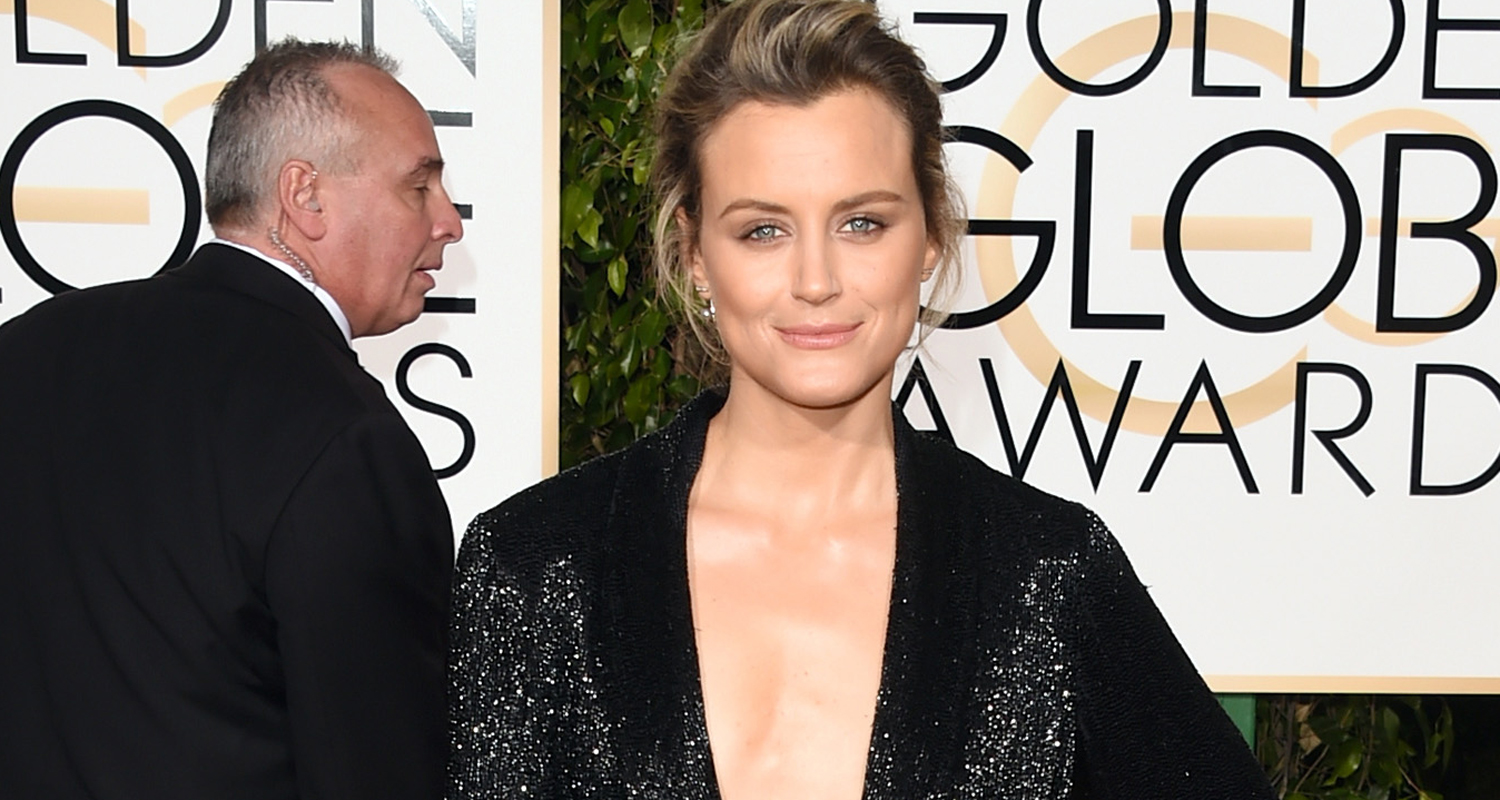 Taylor Schilling Suits Up At Golden Globes 2016! | 2016 Golden Globes ...