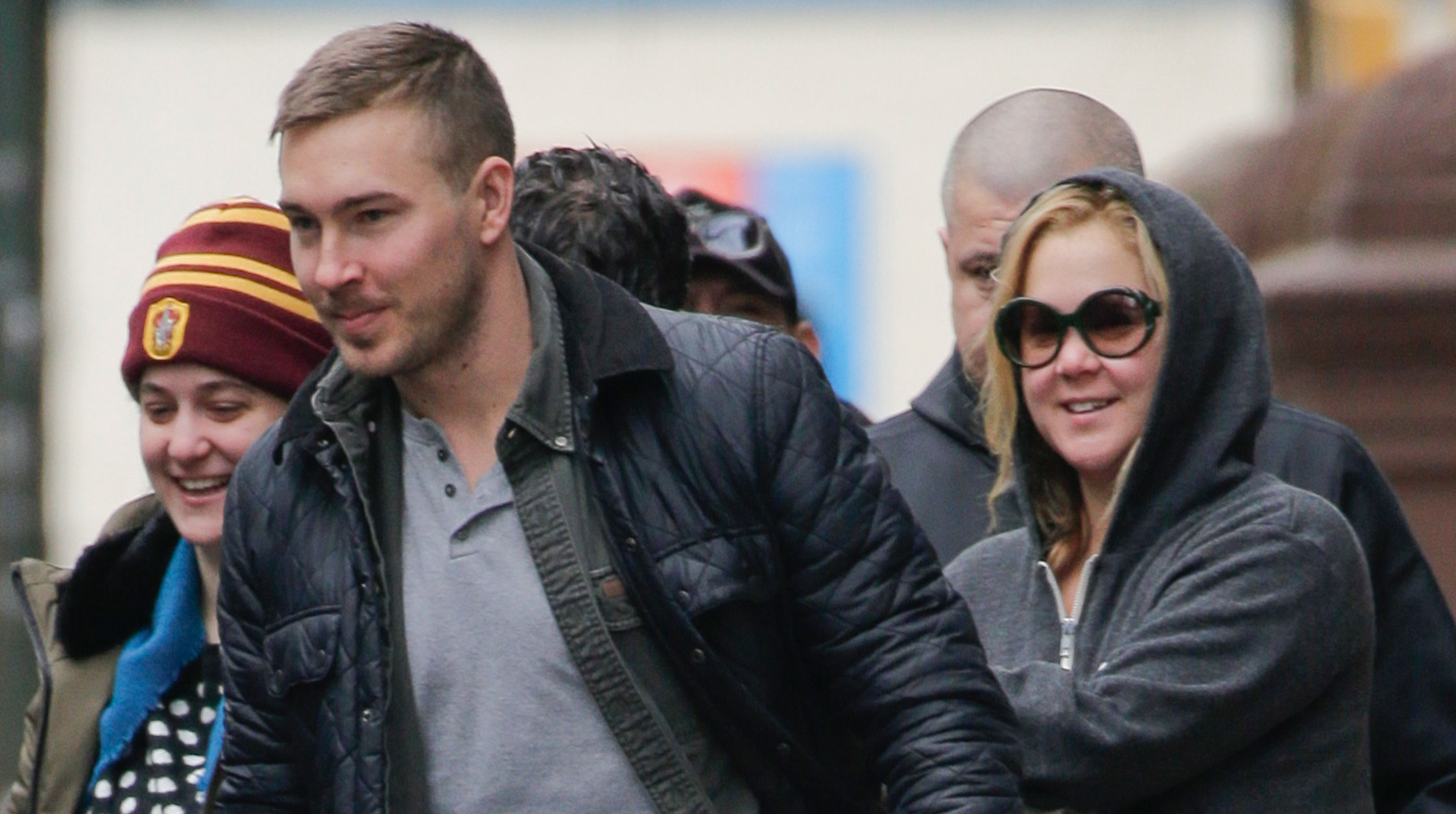 Amy Schumer Gets a Visit From Boyfriend Ben Hanisch | Amy Schumer, Ben ...