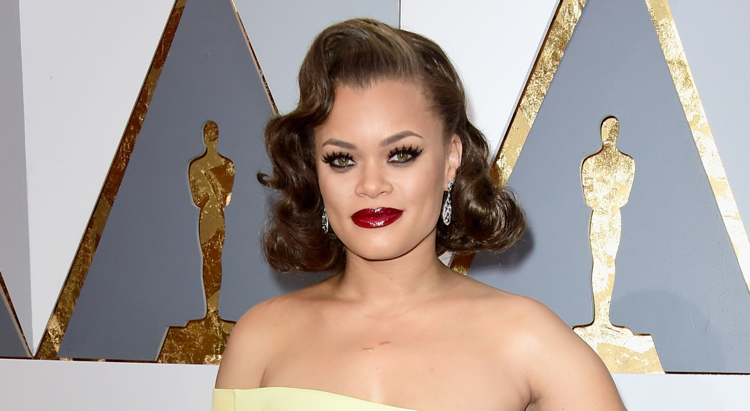 Andra Day Oozes Retro Glamour at Oscars 2016 | 2016 Oscars, Andra Day ...