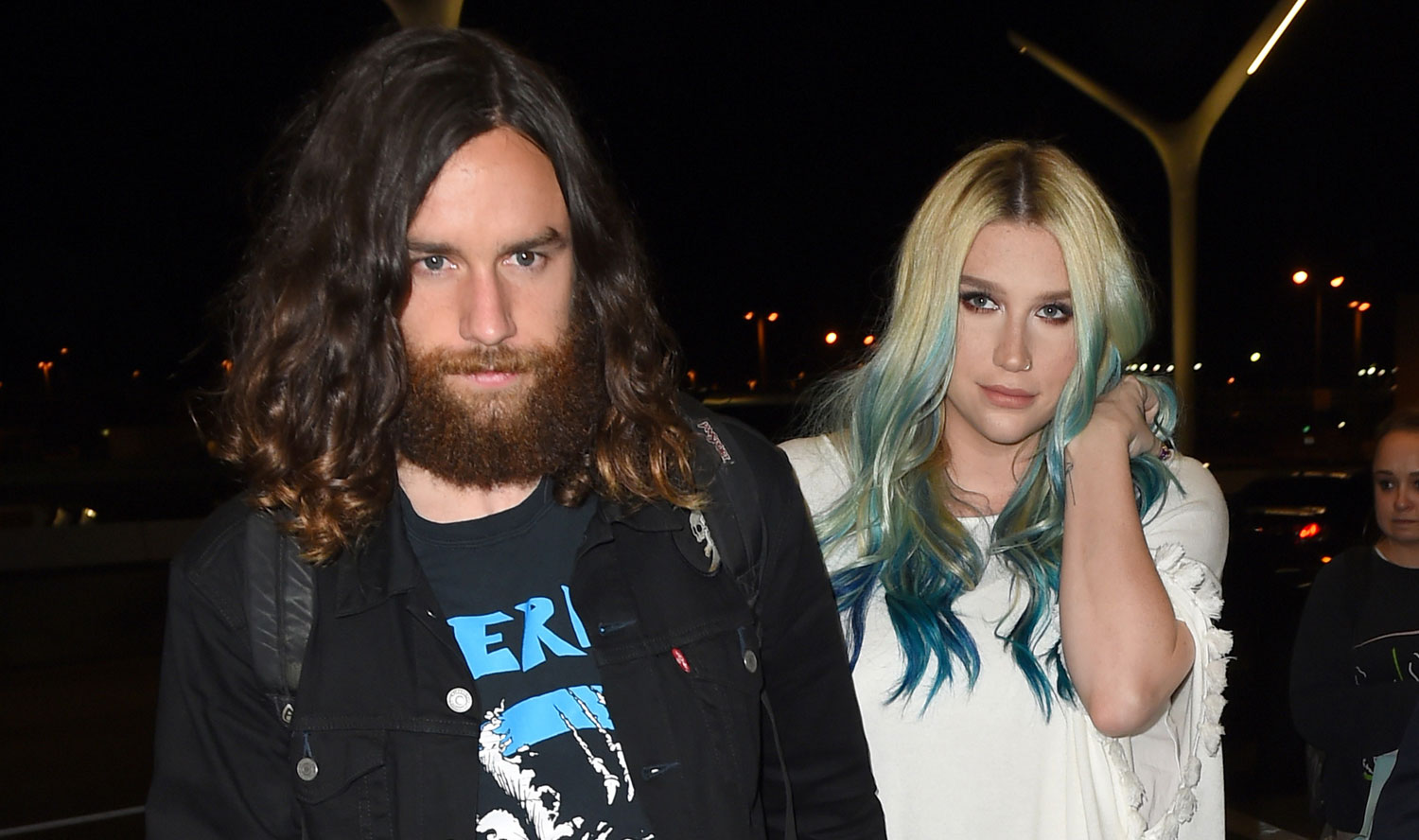 Kesha Heads to the Bahamas with Boyfriend Brad Ashenfelter | Brad ...