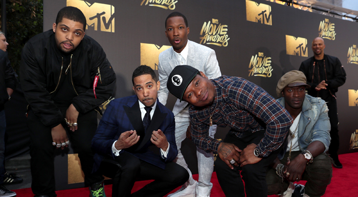 ‘Straight Outta Compton’ Wins True Story Award at MTV Movie Awards 2016 ...