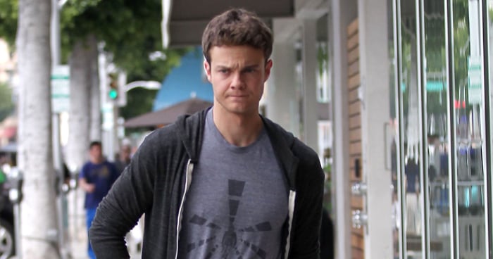 Jack Quaid Talks Growing Up With Parents Meg Ryan & Dennis Quaid | Jack ...