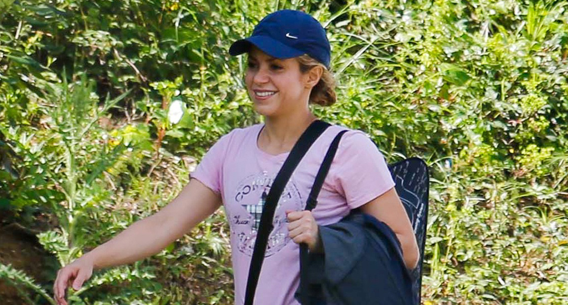 Shakira’s Videos Have Reached 6 Billion Views on Vevo! | Shakira | Just ...