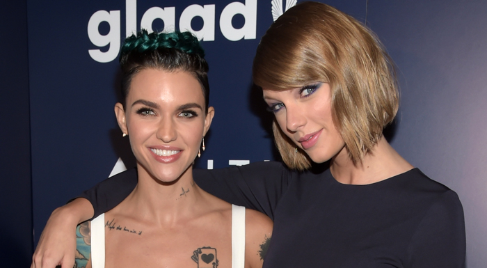 Taylor Swift Presents Award to Ruby Rose at GLAAD Media Awards 2016 ...