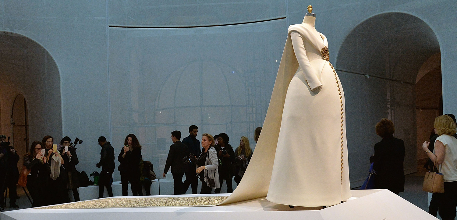Met Gala 2016 – Look Inside at the Costume Exhibit! | 2016 Met Gala ...