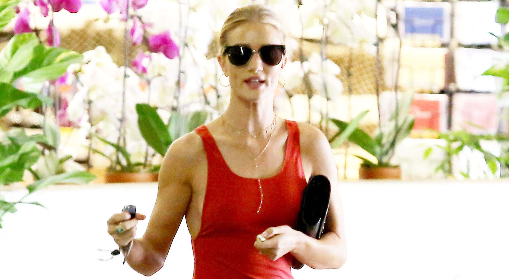 Rosie Huntington-Whiteley Got a Great Start to Her Monday! | Rosie ...