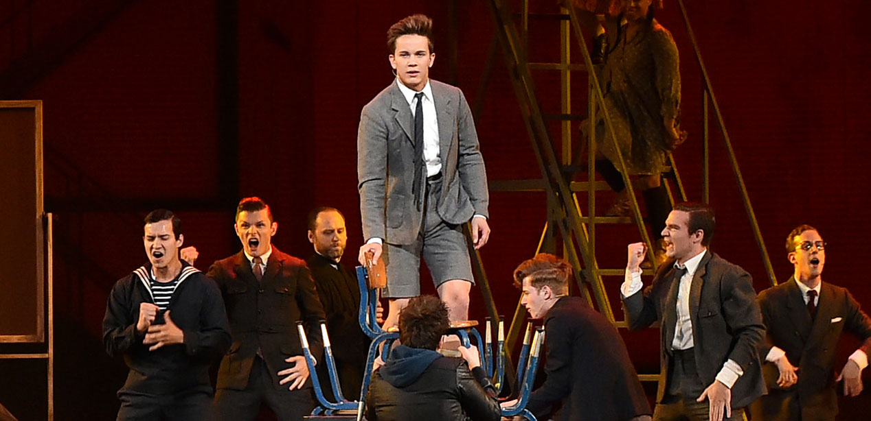‘Spring Awakening’ Cast Reunites for Tony Awards 2016 Performance ...