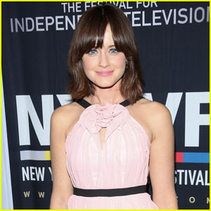 Alexis Bledel Opens Up About Rory’s Love Life on ‘Gilmore Girls’ | 2016 ...
