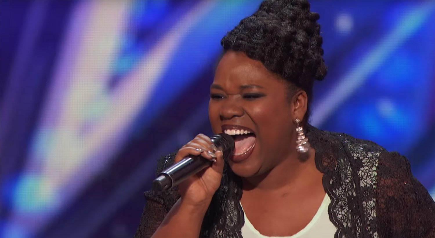 Moya Angela Slays a Celine Dion Song on ‘America’s Got Talent’ (Video ...