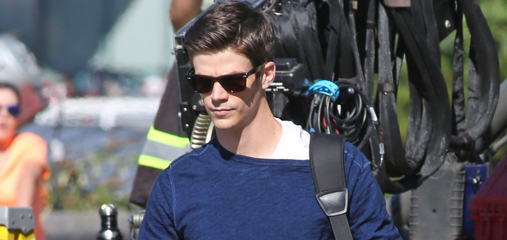 Grant Gustin Films ‘The Flash’ With Jesse L. Martin in Vancouver ...