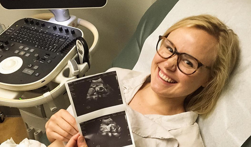 Alison Pill Is Pregnant, Expecting Baby Girl with Joshua Leonard ...