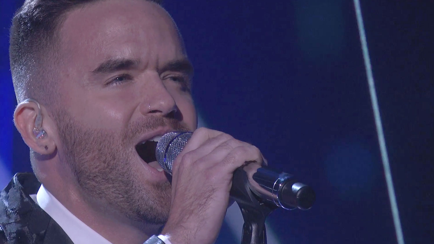 Brian Justin Crum’s Vocals Soar on ‘In the Air Tonight’ for ‘America’s ...