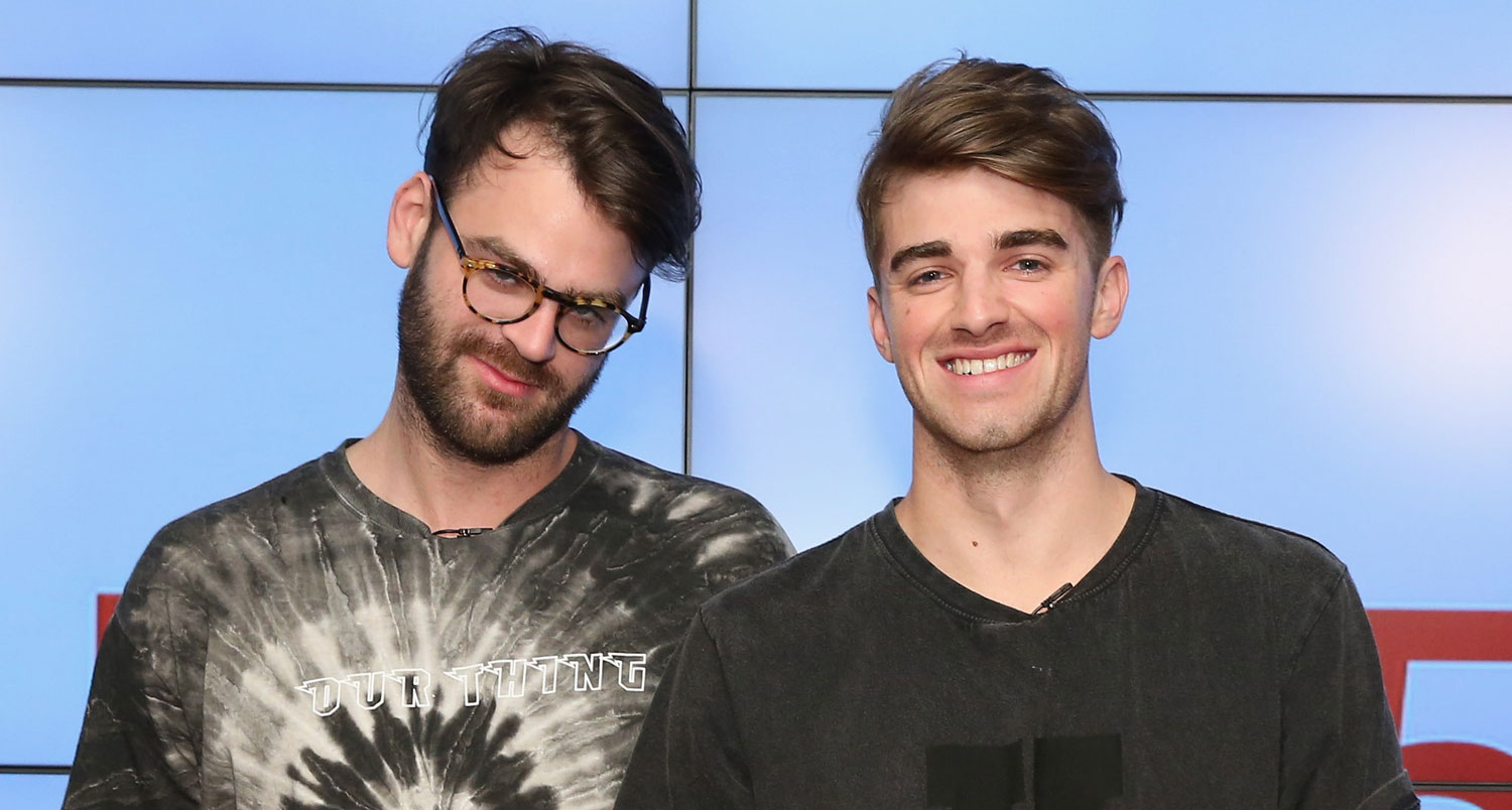 The Chainsmokers’ Alex Pall Falls Off Stage During Concert (Video ...