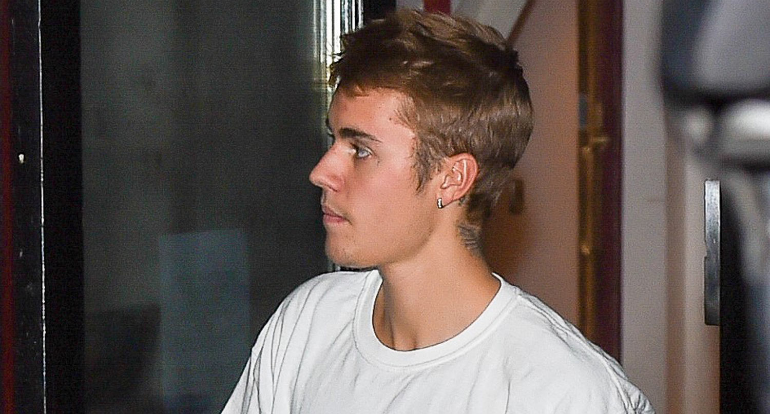 Justin Bieber Steps Out After Telling Fans To Stop Screaming Justin Bieber Just Jared justin-bieber-steps-out-after-telling-fans-to-stop-screaming-justin-bieber-just-jared