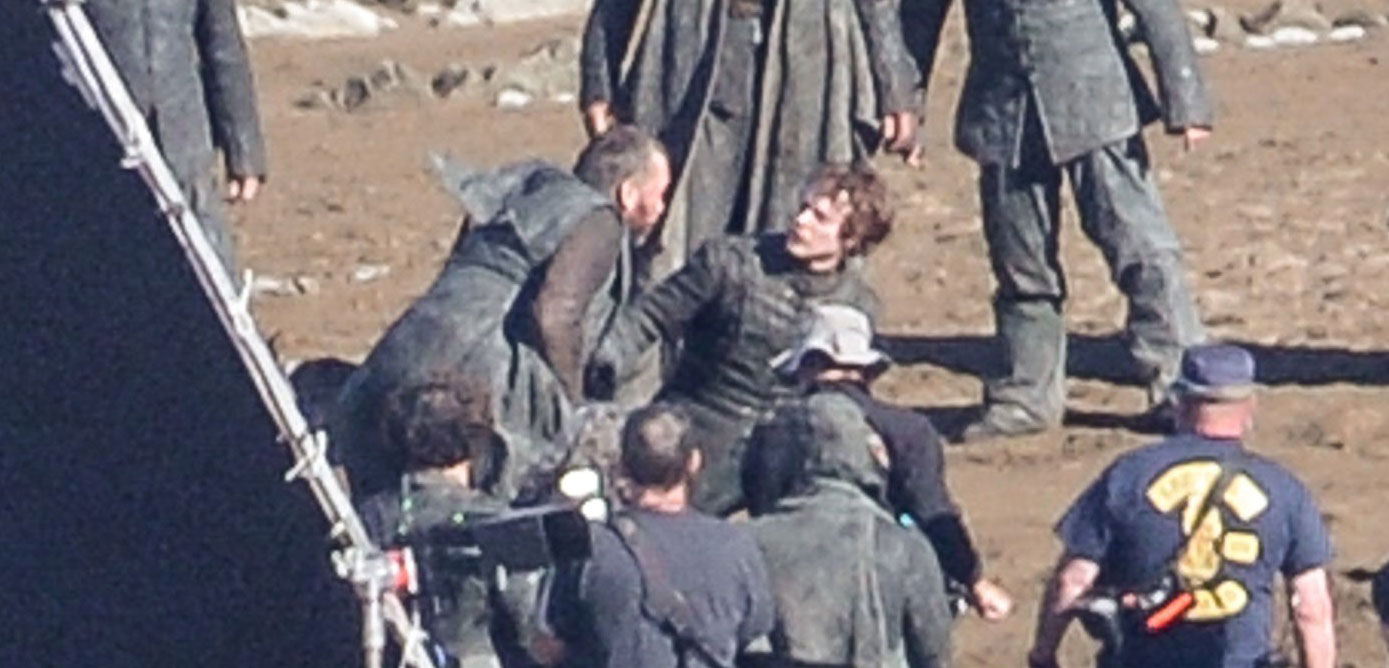 ‘Game of Thrones’ Stars Film Fight Scene on Spain Beach | Alfie Allen ...
